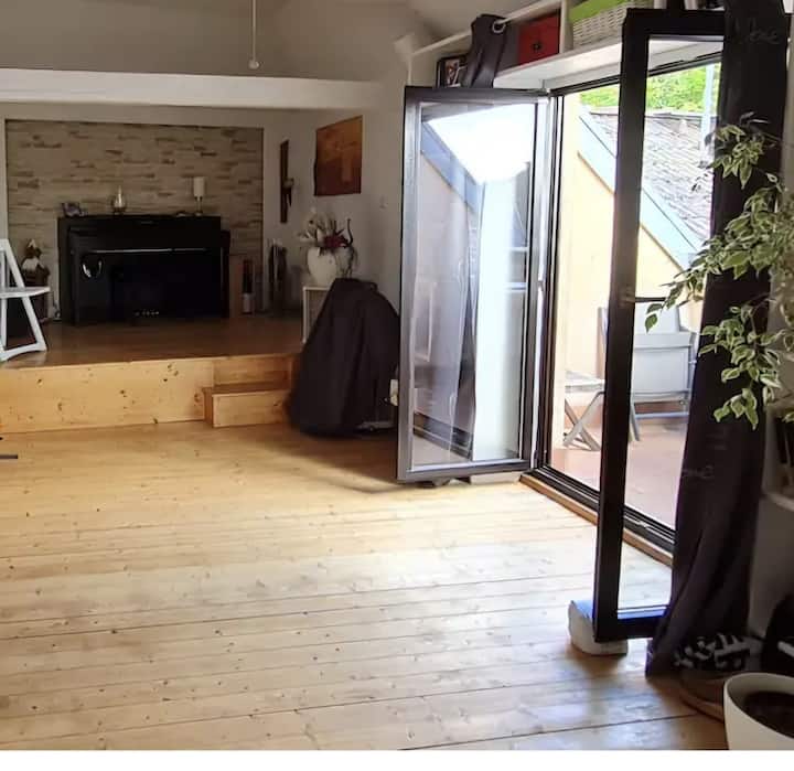 Charmante Dachgeschosswohnung Mit Charakter - Mainz