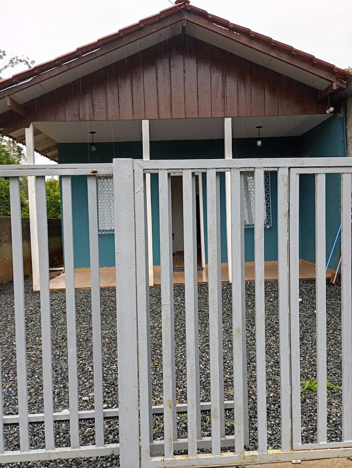 Excelente Casa Com Isolamento Térmico, Dois Quarto - Itapoá