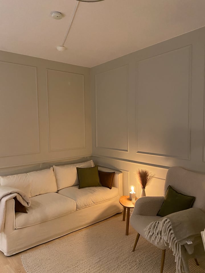 Mysig Etta Nära Stationen - Knivsta