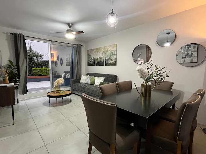 Downtown Comodo Apto P/b Seg 24/7 Parking Pool Gym - Guadalajara