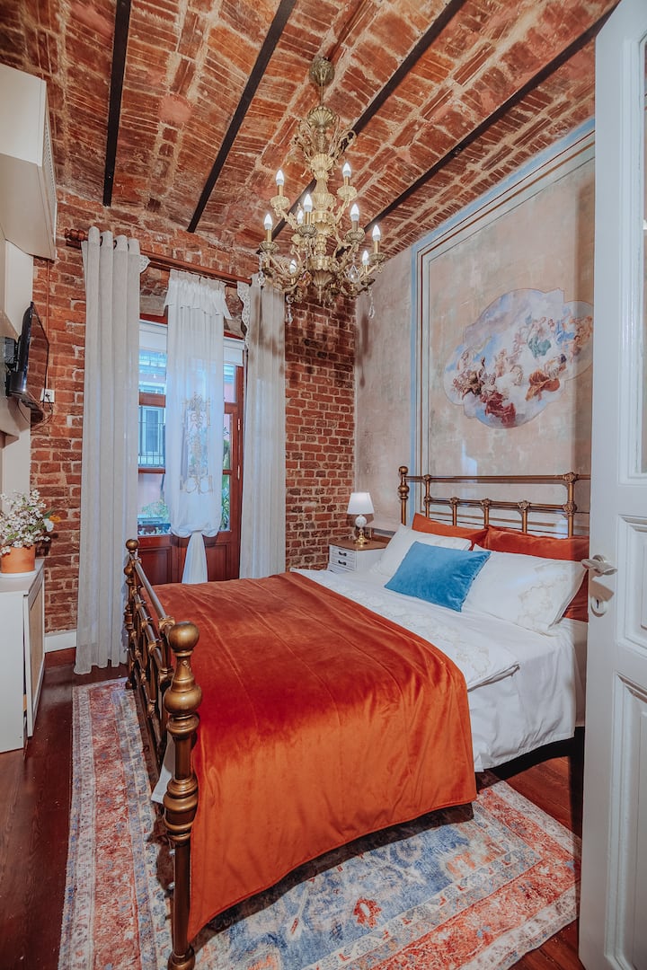 Allegory Of Cihangir 2br - Istanbul