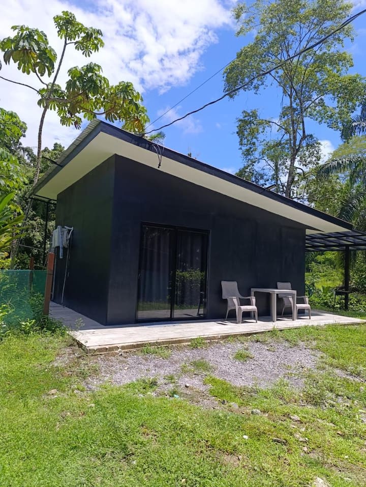 Cerca Playa Pavones / A/c / Wifi / Parqueo - Pavones