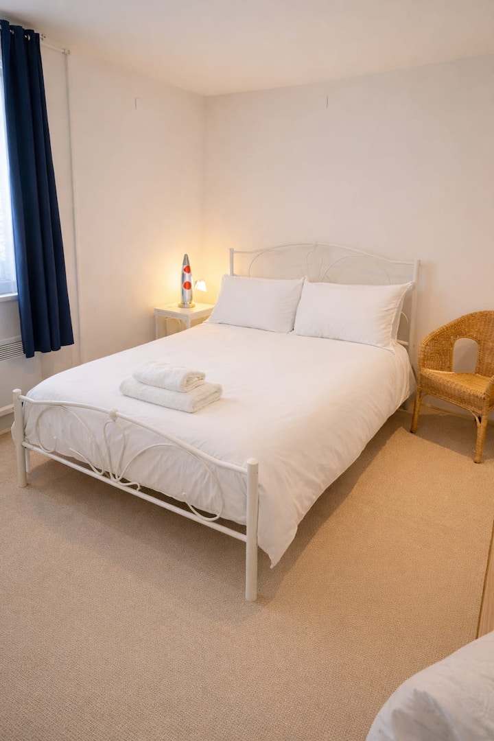 Well-located 1-bed Flat – Montpelier, Bristol - Bristol