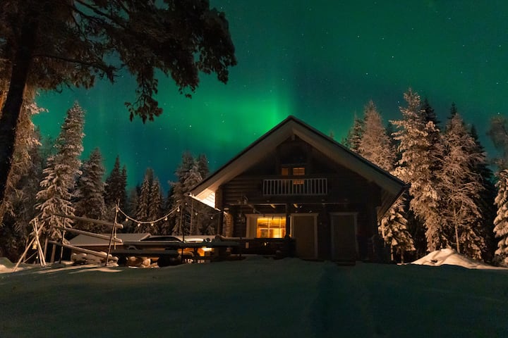 Peaceful Lakeside Cottage At Iinattijärvi - Finland