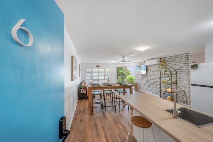 Beach Days, Bites & Mooloolaba Vibes Await! - Sunshine Coast Queensland, Australia