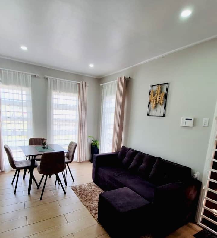 Leaves Apartment 2 - Suriname