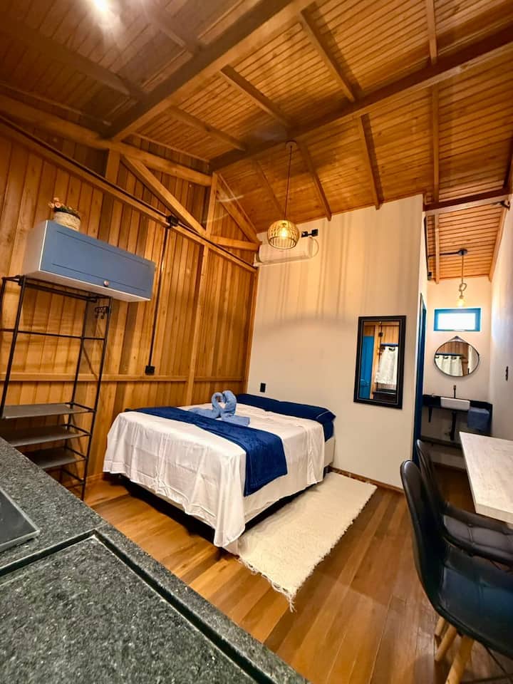 Suíte Céu Com Ar Condicionado E Próximo à Praia - Laguna