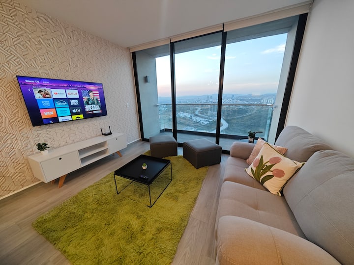 Pen House Luminoso Con Vistas De Ensueño En Qro - Querétaro