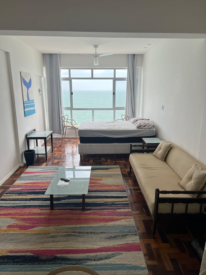 Kitnet Ampla Com Vista Para Várias Praias - Guarapari