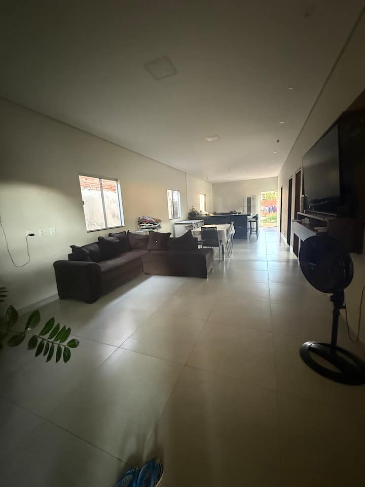 Casa Espaçosa E Segura - Bonito