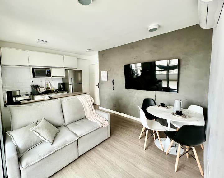 ÓTimo Apartamento -Vista Livre Com Ar-condicionado - São Paulo