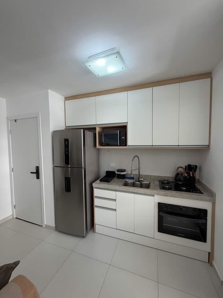 Apartamento Em Condomínio Clube Em Caiobá - Matinhos