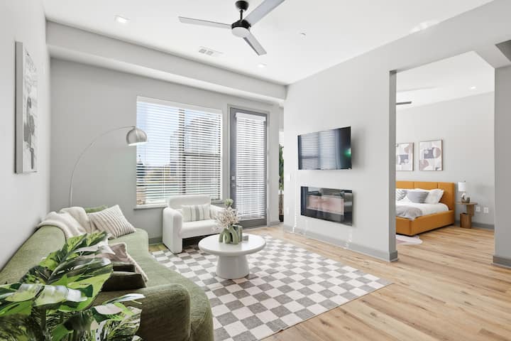 Skyline-view|free Parking| Spacious|balcony - Children's Aquarium Dallas at Fair Park