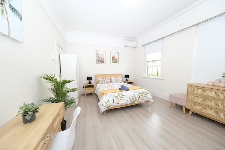 Sydney Burwood 5bed House Cls Burwood Station - Strathfield