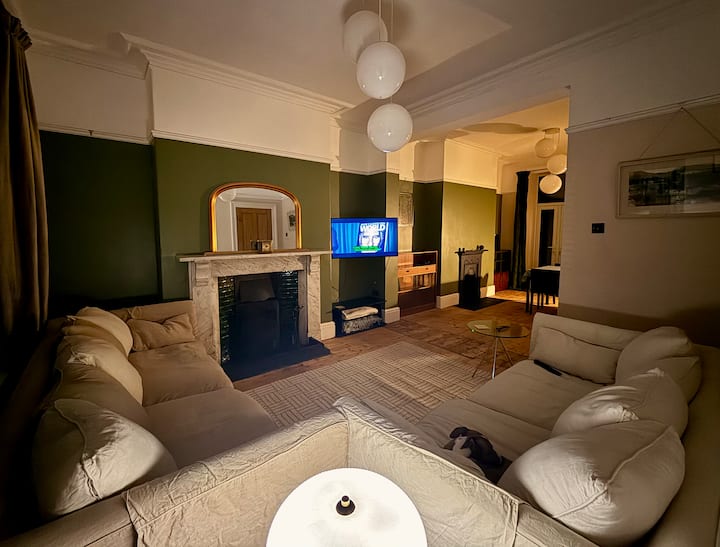 The Old Townhouse - City Centre - Pets Welcome - Carlisle