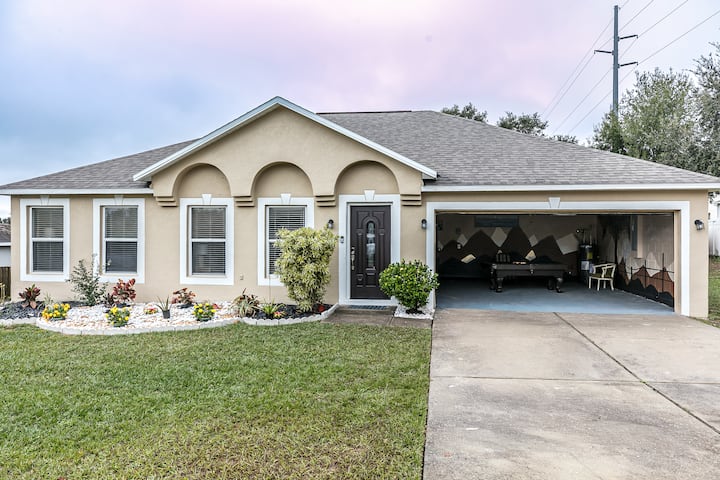 Luxury Boho Getaway Experience W/ Pool Table - Groveland, FL