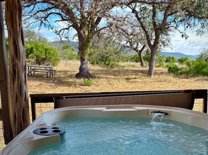 Frio Hills Hideaway | Creek | Mountain Views - Leakey, TX