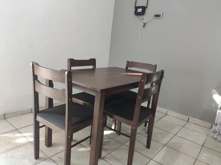 Casa Sencilla Y Cómoda Para Descansar - Hermosillo