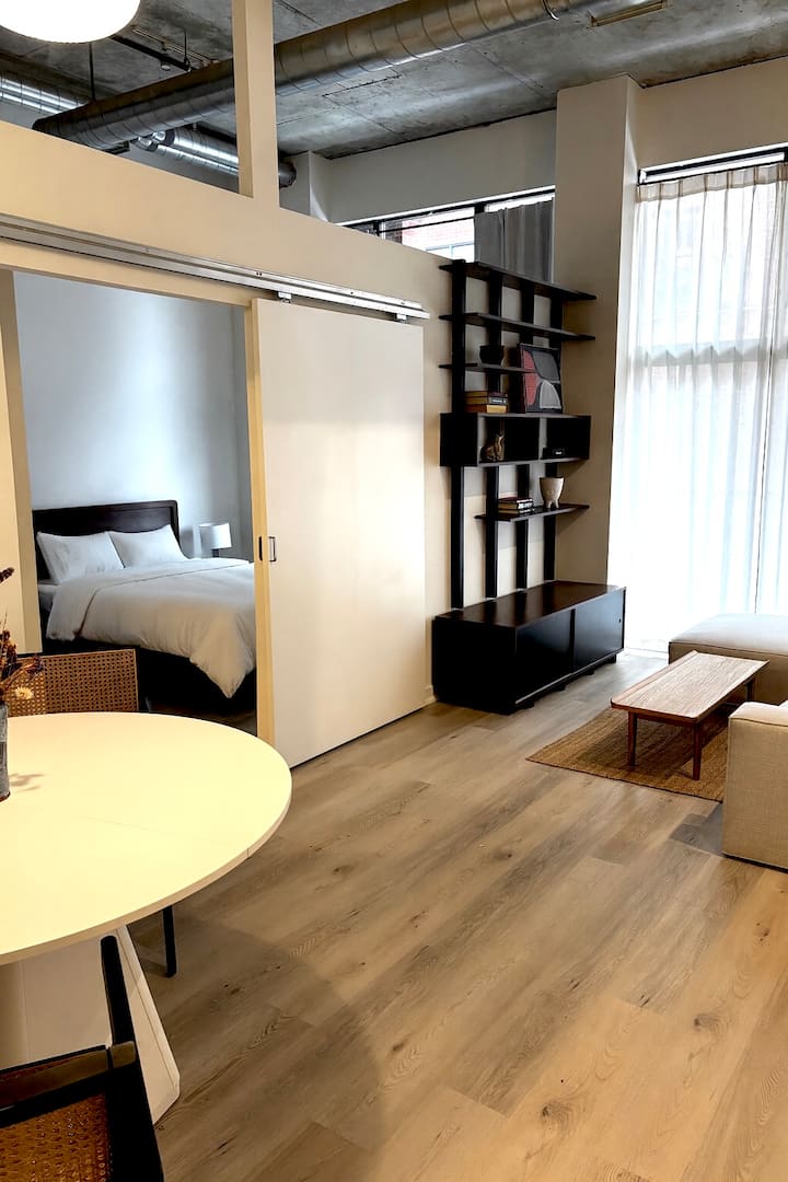 Historic Loft In Toronto West End - Toronto