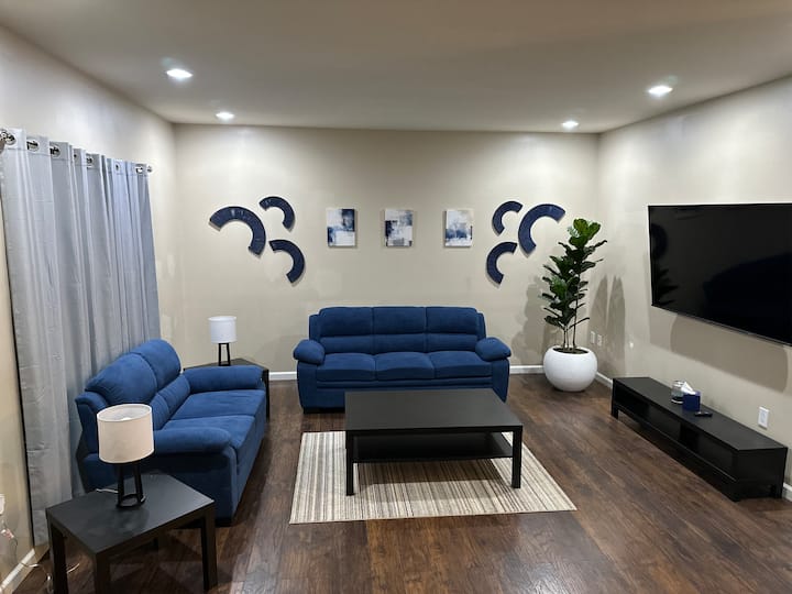 Spacious Home Near West Point - Bear Mountain, NY