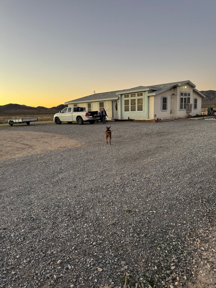 Beautiful Views Of Mount Charleston And Sunsets. - Death Valley
