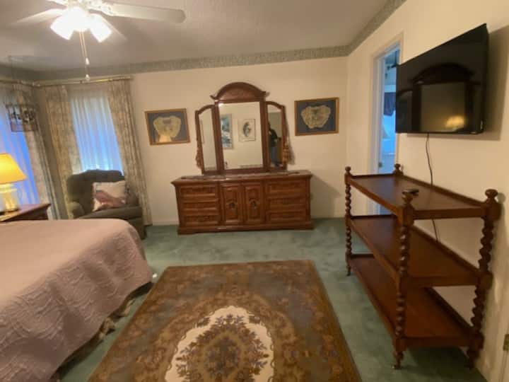 Boomer's Castle - ¡3 camas tamaño king! - Casas en renta en Corsicana ...