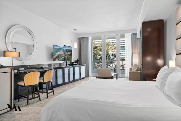 Fontainebleau|low Floor W/ Spa Passes + Amenities - South Beach, FL