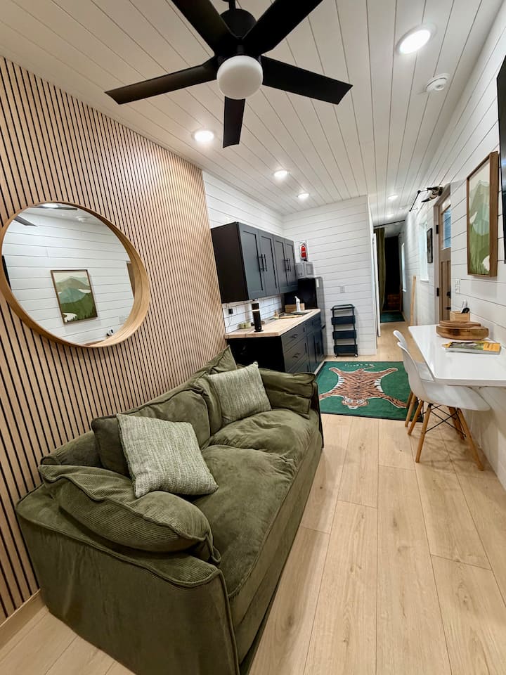 The Gizzard Getaway - 테네시