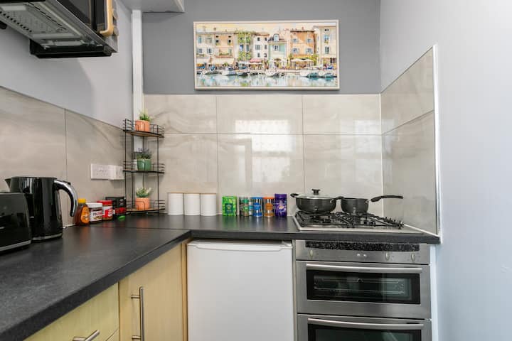 The Ashcroft - New Luxury Studio Near City Centre! - Leicester