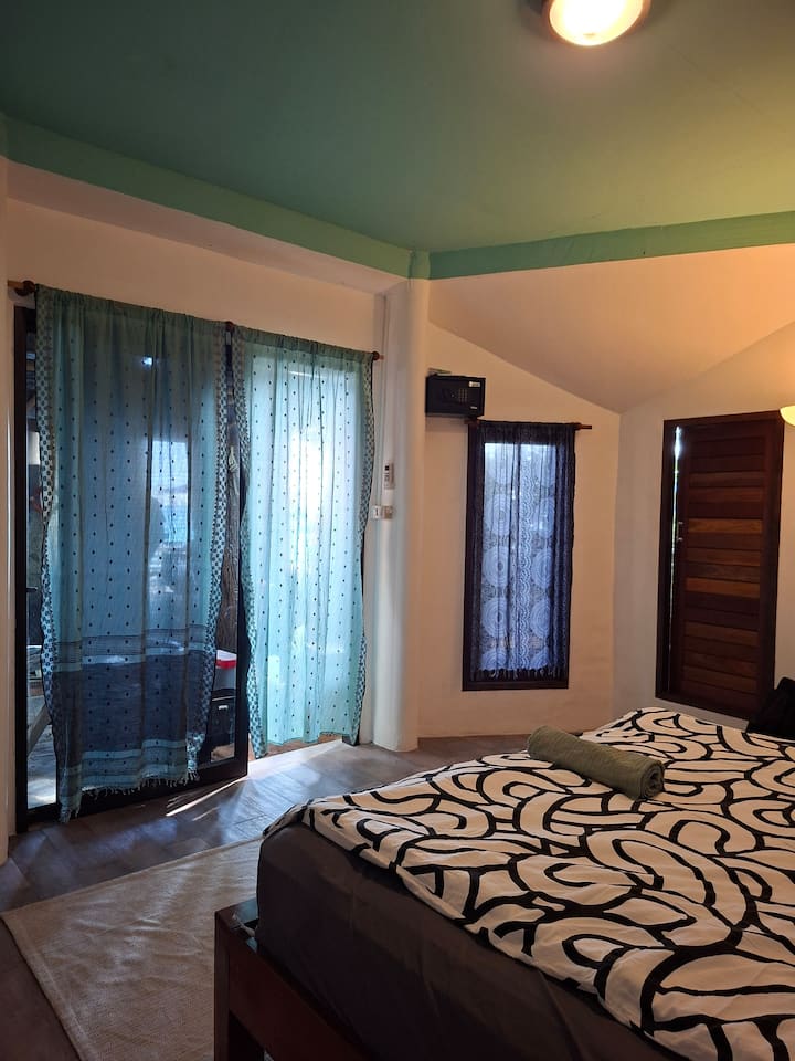 Sian's Flow House - Ko Samet