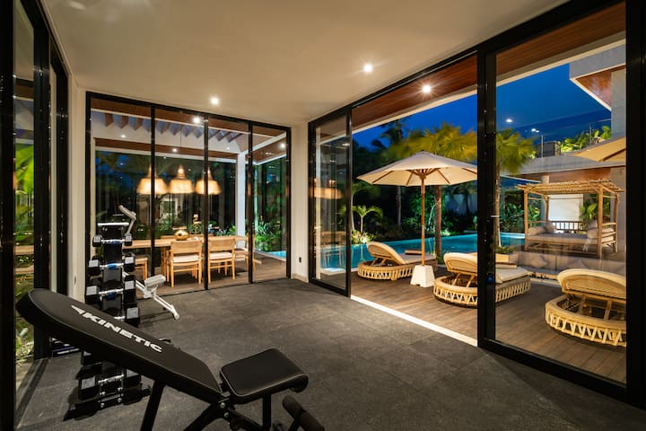 12BR Vlada & Leonard: mit Pool, Fitnessraum und Padel in Ubud - Villen ...