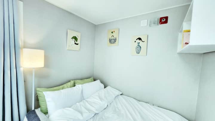 지온스테이 둔산2 | 시청역2분 | 무료주차 | Dcc | 성심당 | 깔끔한 스튜디오 - Daejeon