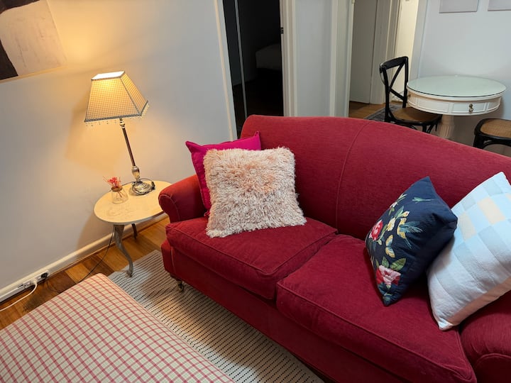 Issari | Free Parking | Free Wifi | Trams | City - St Kilda