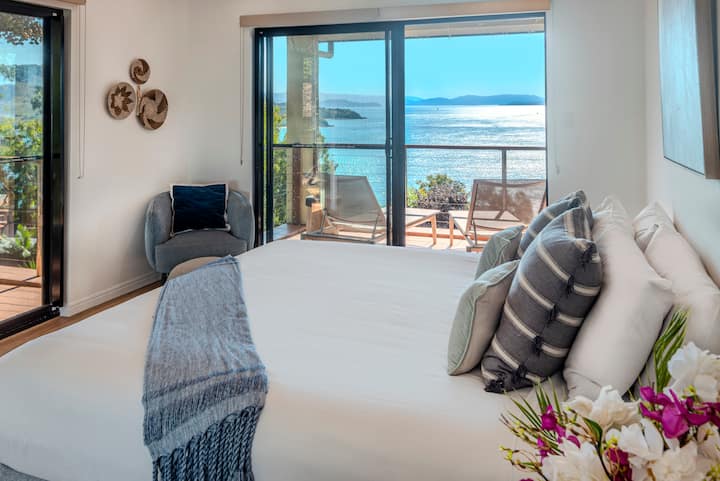 Compass Point 6 - Hamilton Island