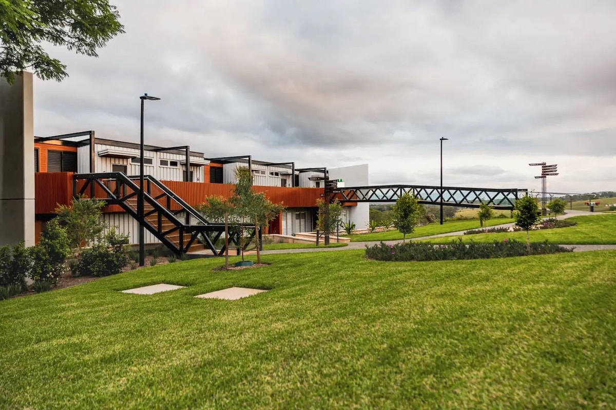 Mount View Estate The Magnolia Studio No. 7 - Houses for Rent in Mount ...