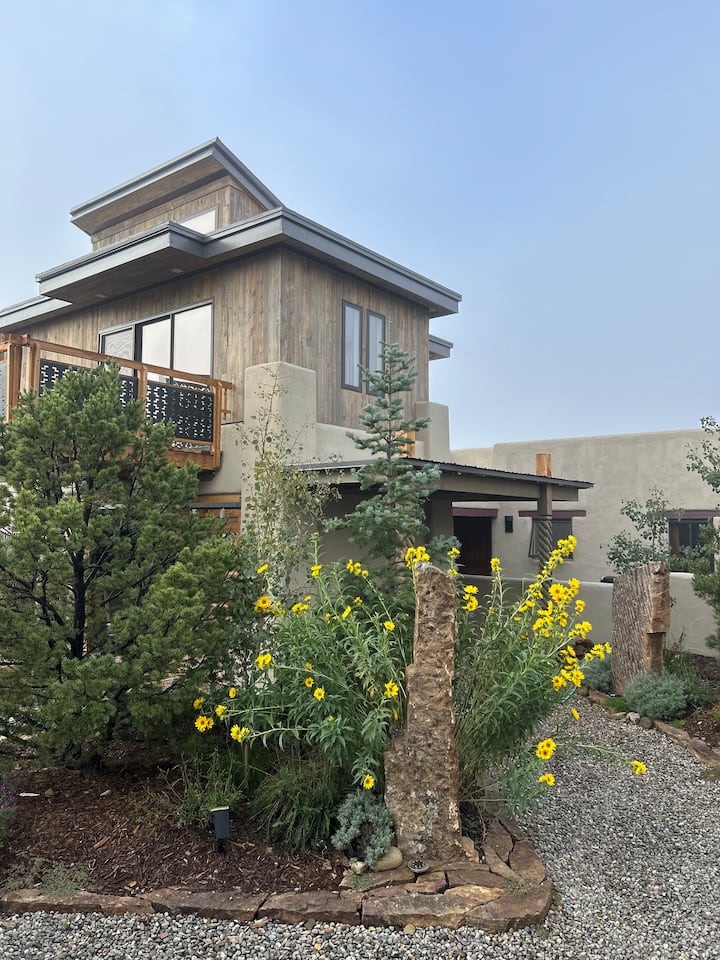 Taos Casita Walking Distance To The Plaza - Taos, NM