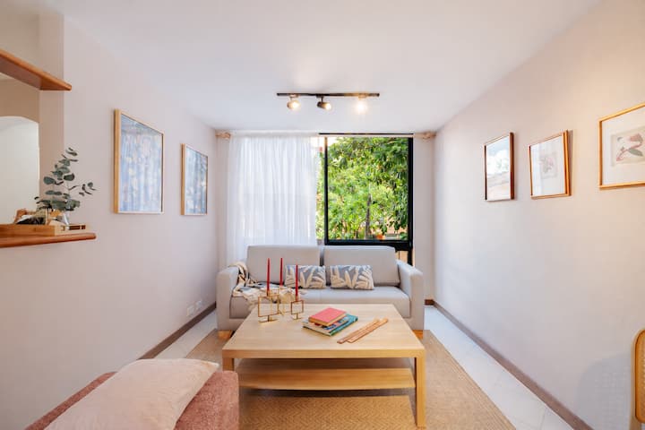 Brand New 2br •Poblado• Ac• Fast Wifi/2 Work Desks - Medellín