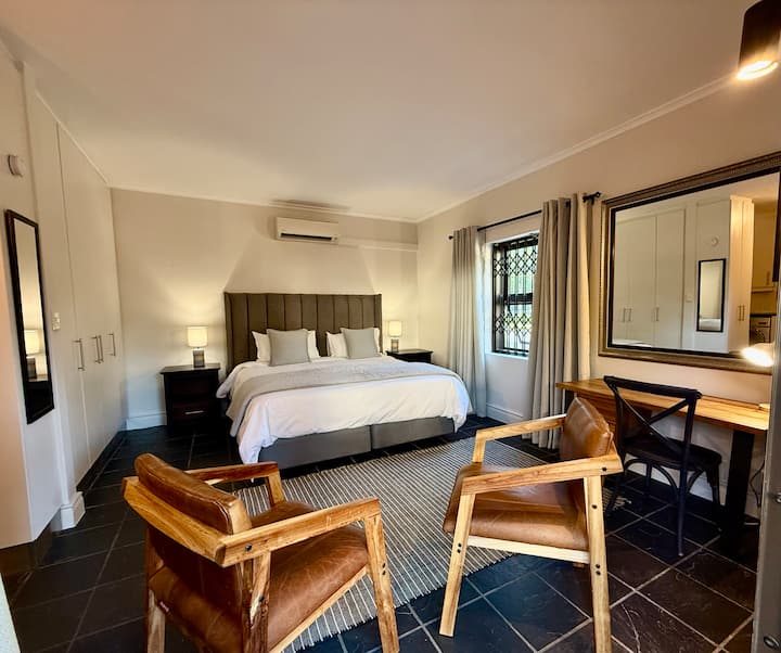 1 @ Huis Piron - Stellenbosch