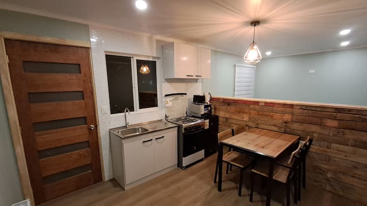Cálida Y Moderna Cabaña En Puerto Natales - Puerto Natales