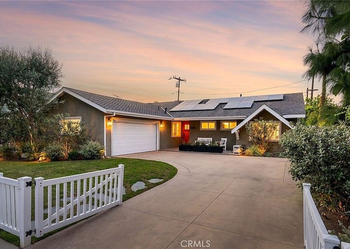 Luxury Beach & Disneyland Getaway - Huntington Beach, CA