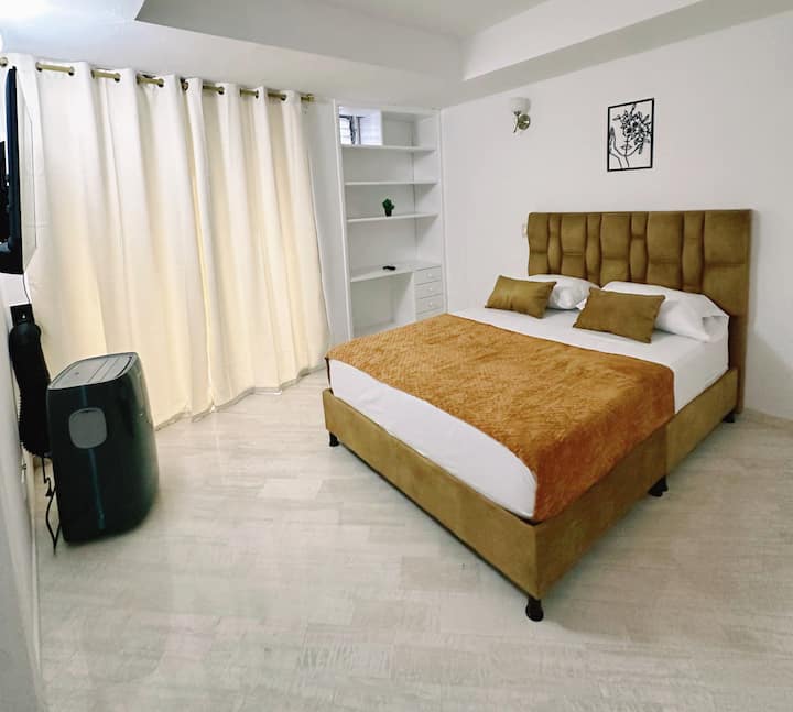 Habitación #3 Vista Al Jardín. - Cali