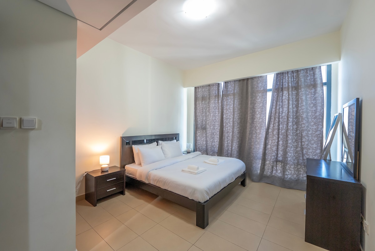 Retraite moderne 1 BHK à Lakeside JLT - Appartements à louer à Dubaï ...