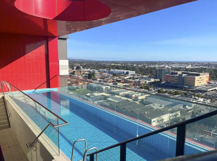 Charming 2 Br Apt Chinatown Pool Gymparking - Adelaide