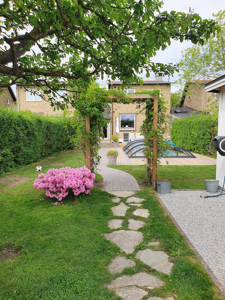 Drömboende Vid Havet – Charmig Villa Nära Malmö - Lund