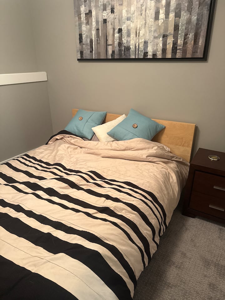 Spruce Grove Acreage - Basement W/shared Space - Spruce Grove