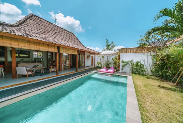 Balinese Charming Retreat Nearby Seseh Beach - Australia