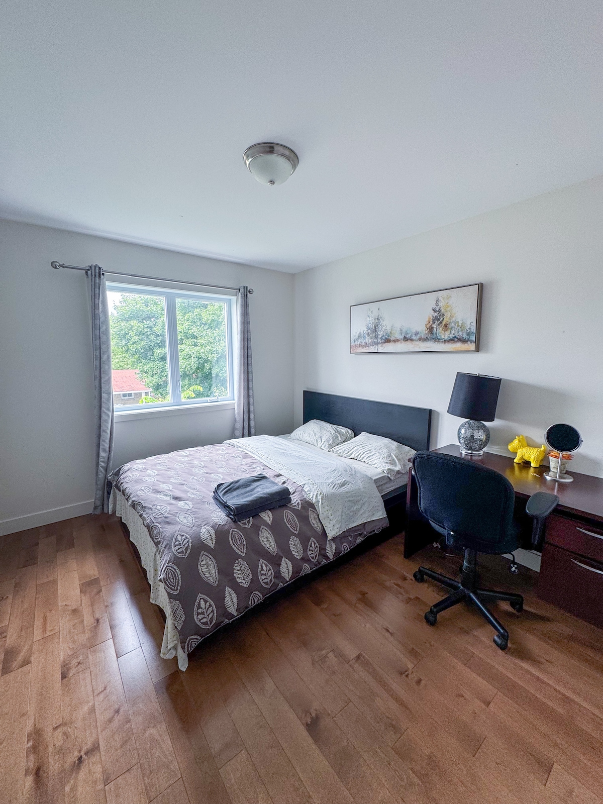 Acogedoras habitaciones a 15 minutos de DT MTL en Brossard - Casas en renta en Brossard, Quebec ...