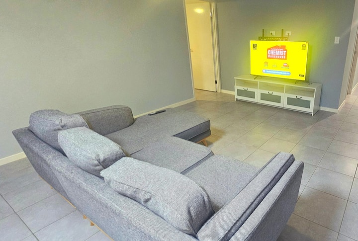 4 Bedroom 2 Bathroom House In Caboolture. - Caboolture