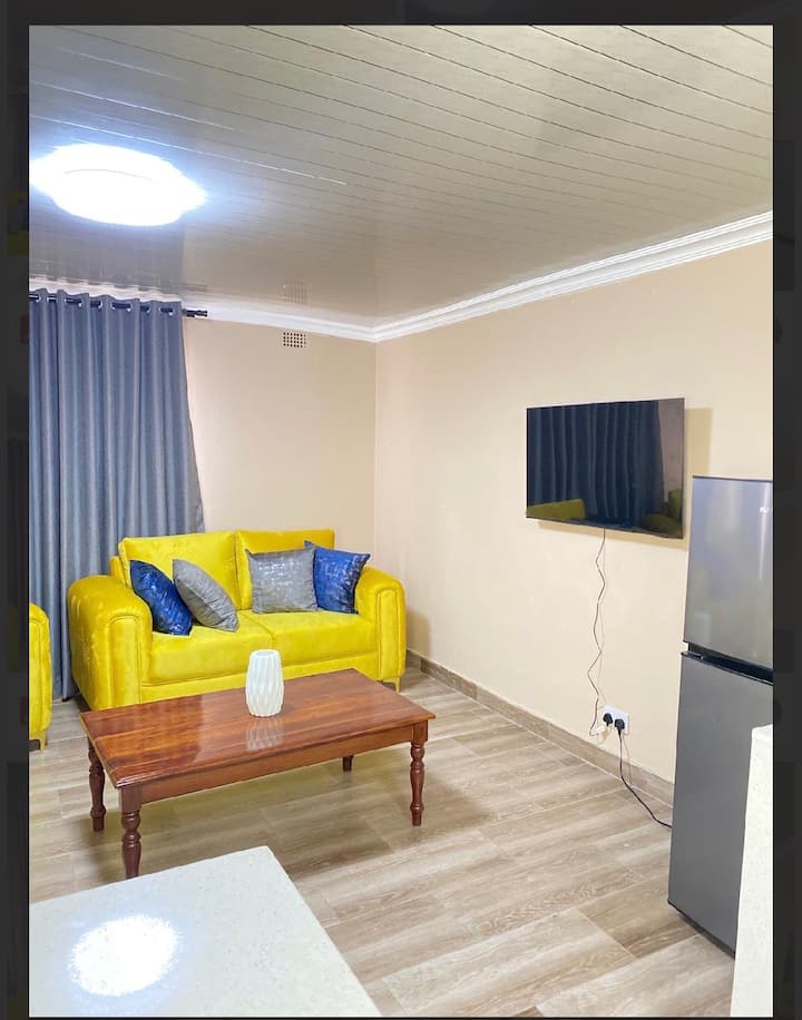 The Crichton Place - The Family Back Cottage - Harare