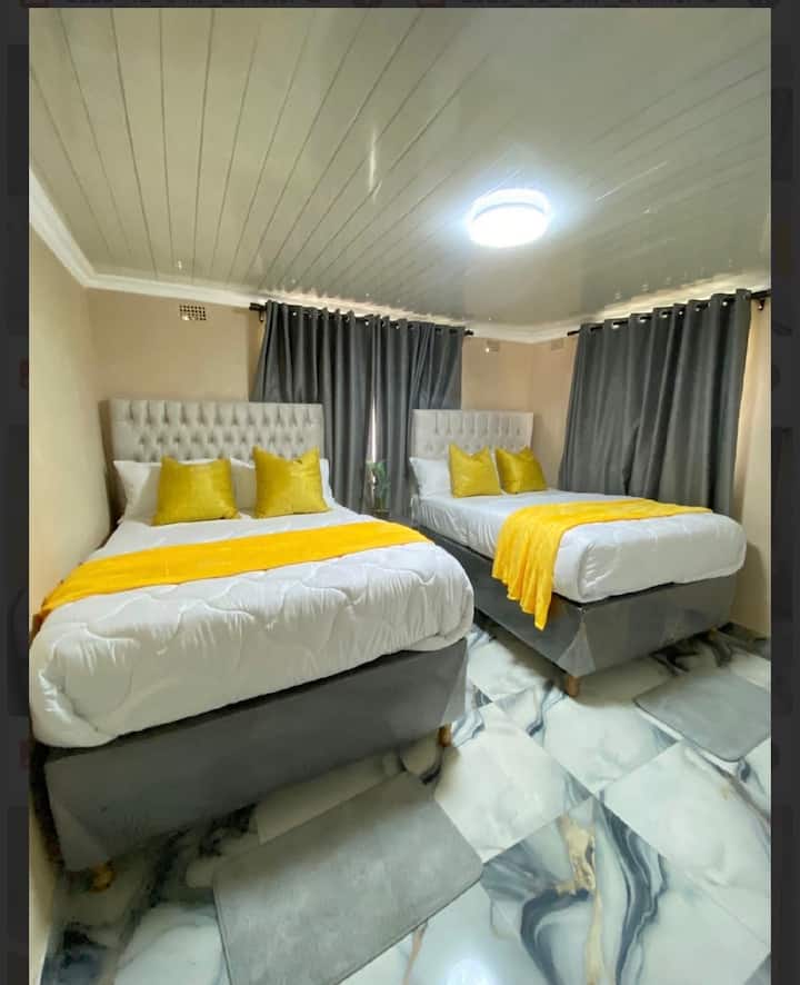 The Crichton Place - The Family Back Cottage - Harare